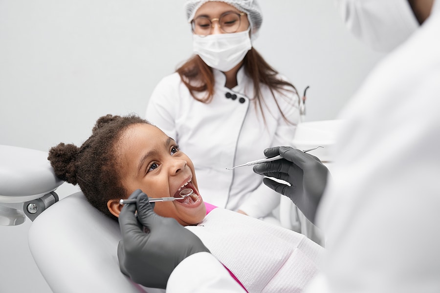Sparkling Smiles 101: Dental Tips for Keeping Kids' Teeth Happy and ...